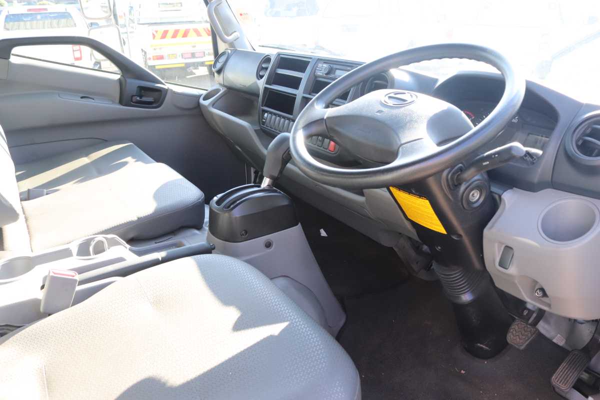 HINO 300 916 LWB (FE3) A/T F/C C/C 2024 - S4 Auto
